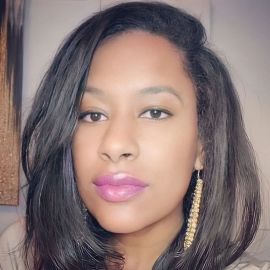 Book Reecie Colbert | Speakers Bureau | Booking Agent Info